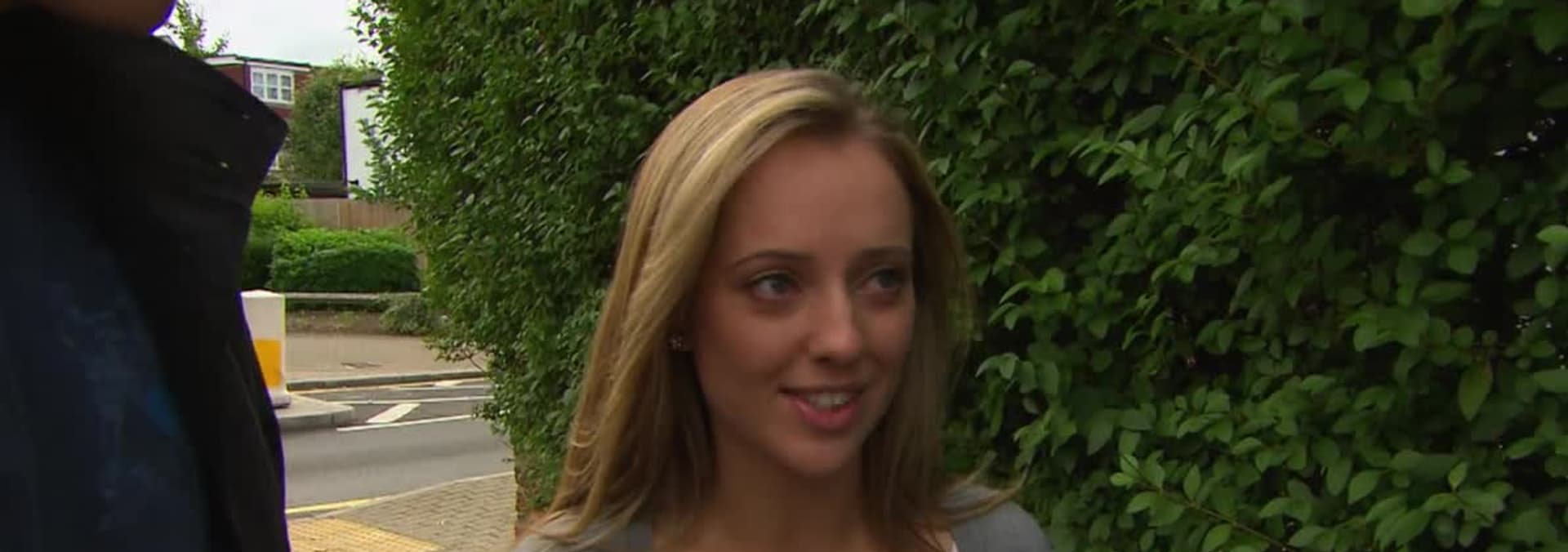 Watch Location, Location, Location S12:E08 - London First Time Buyers. - Free TV Shows | Tubi