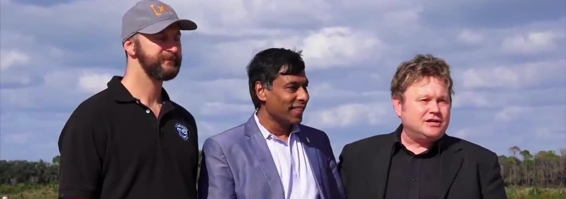 Watch Xploration Outer Space S03:E06 - Who Owns What in Outer Space ...