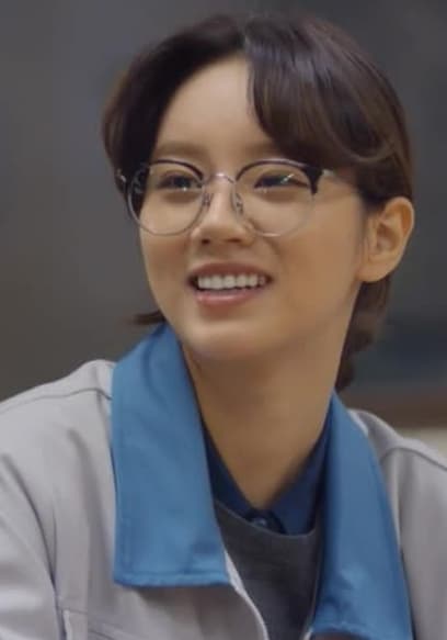 Watch Miss Lee S01:E16 - Episode 16 - Free TV Shows | Tubi