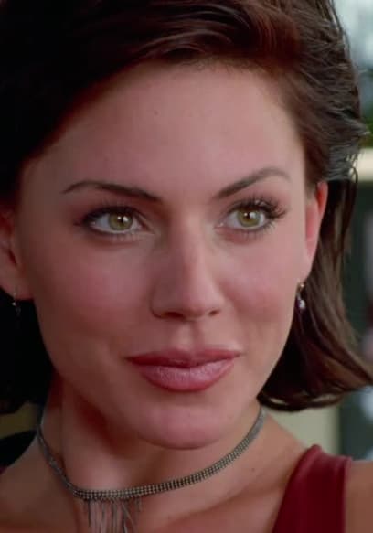 Watch Baywatch S11:E16 - My Father the Hero - Free TV Shows | Tubi