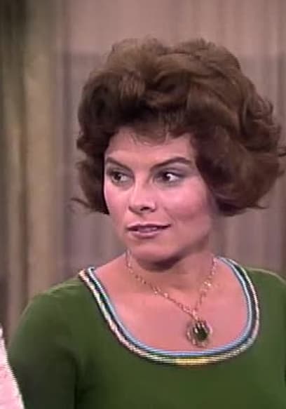 Watch Maude S01:E105 - Maude & the Radical - Free TV Shows | Tubi