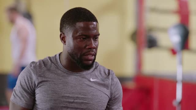 Watch Kevin Hart: What the Fit S01:E06 - Boxing With Evander Holyfield ...