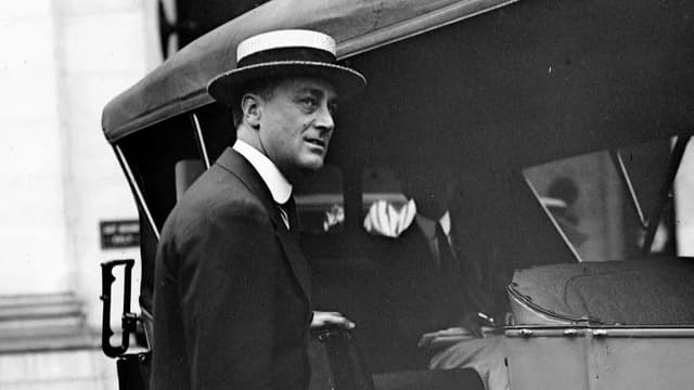 Watch America: Facts vs. Fiction - Free TV Shows | Tubi