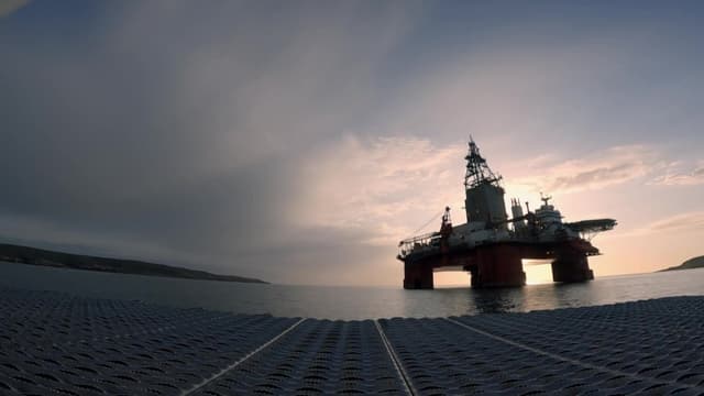 Watch East Harbour Heroes S01:E10 - The End of the Line - Free TV Shows ...