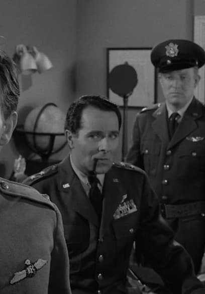 Watch The Twilight Zone S01:E18 - The Last Flight - Free TV Shows | Tubi