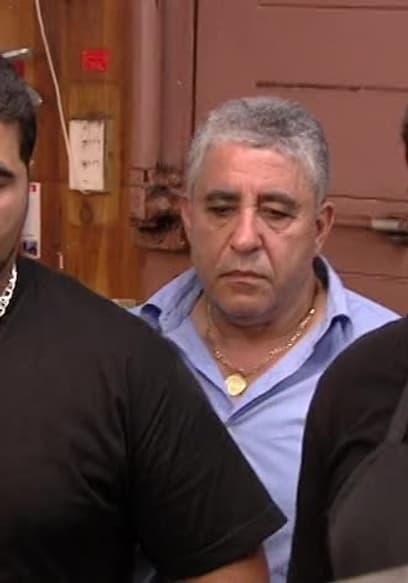 Watch Kitchen Nightmares S05:E09 - Sam's Mediterranean Kabob Room ...