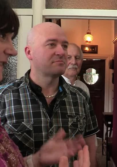 Watch Nick Knowles: Original Home Restoration S02:E07 - Mond House ...