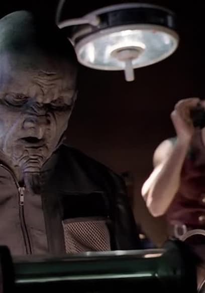 Watch Andromeda S03:E21 - Day of Judgement, Day of Wrath - Free TV ...