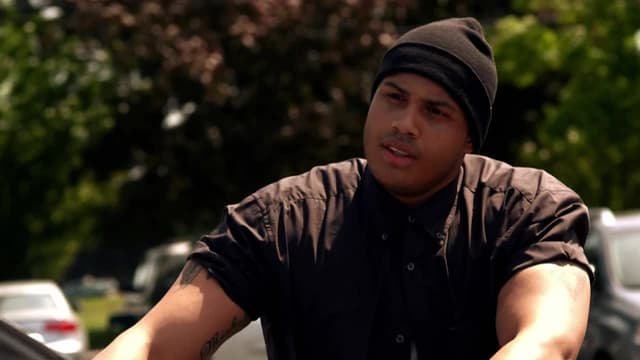 Watch Redrum S03:E07 - The in Crowd - Free TV Shows | Tubi