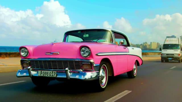 Watch Cuban Chrome S01:E06 - Seventh Inning Wrench - Free TV Shows | Tubi