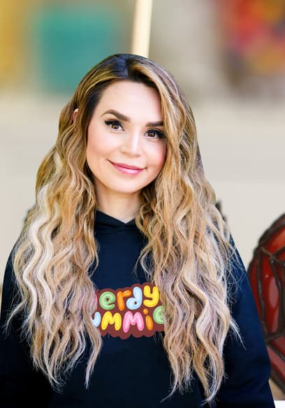 Watch Rosanna Pansino: Nerdy Nummies Mishmash S01:E04 - Superhero Nerdy Nummies! - Free TV Shows ...