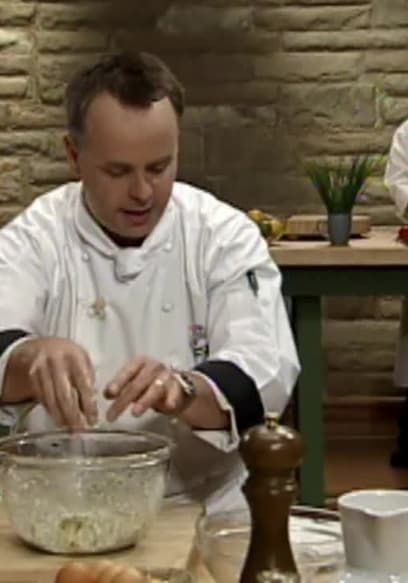 Watch Cook Like a Chef S04:E4110 - Deep Fry With Tim McRoberts - Free ...
