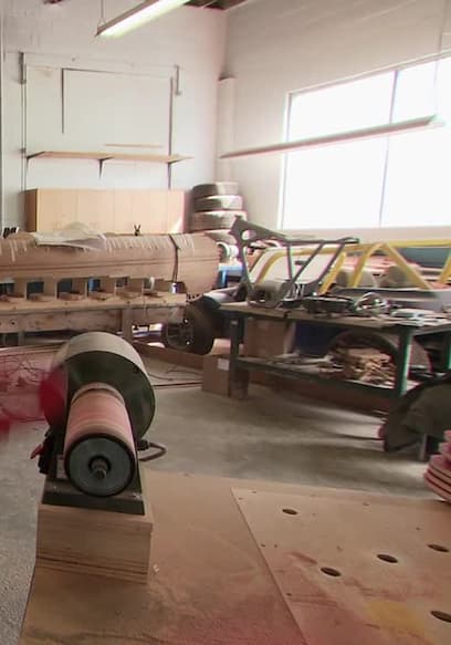 Watch Making Stuff S02:E241 - Longboards - Free TV Shows | Tubi