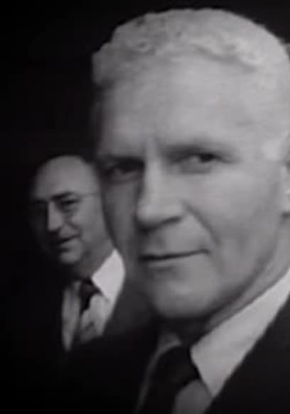 Watch Aliens & UFO's: Visitors From Beyond S01:E02 - Walking Between ...