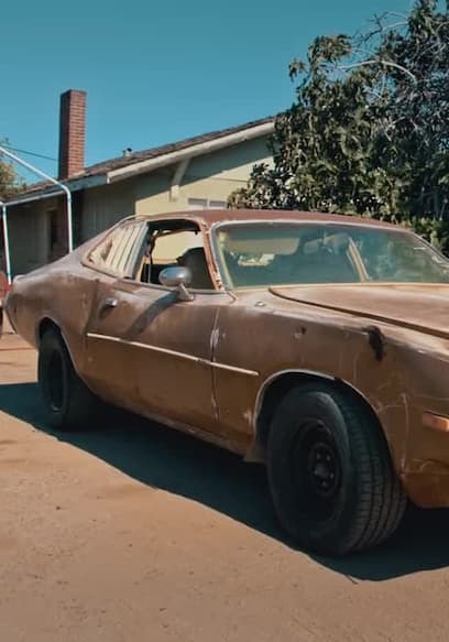 Watch Roadkill Garage S07:E11 - Mopar Muscle Truck Gets a Hemi - Free ...