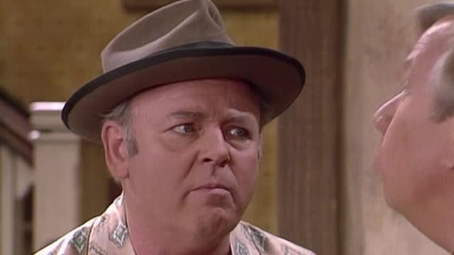 Watch All in the Family S07:E22 - Fire - Free TV Shows | Tubi