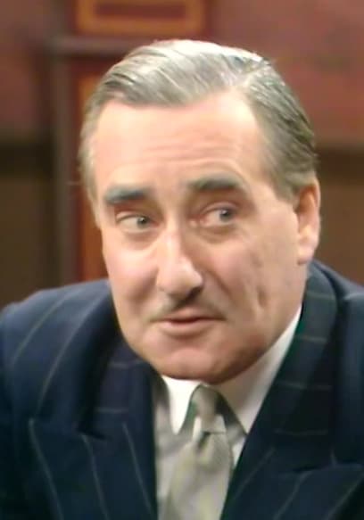 Watch A Family at War S03:E14 - The Sensible Thing - Free TV Shows | Tubi