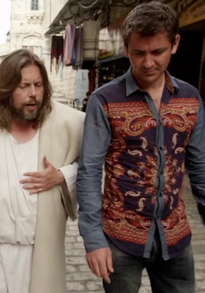 Watch Scam City S02:E04 - Jerusalem - Free TV Shows | Tubi