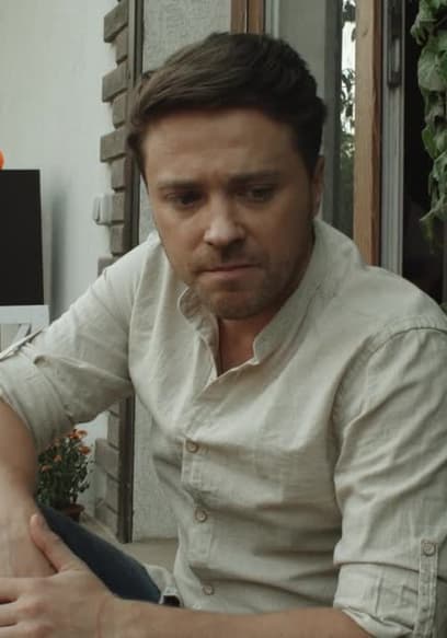 Watch A Voice From the Past S01:E04 - Unfinished Business - Free TV ...