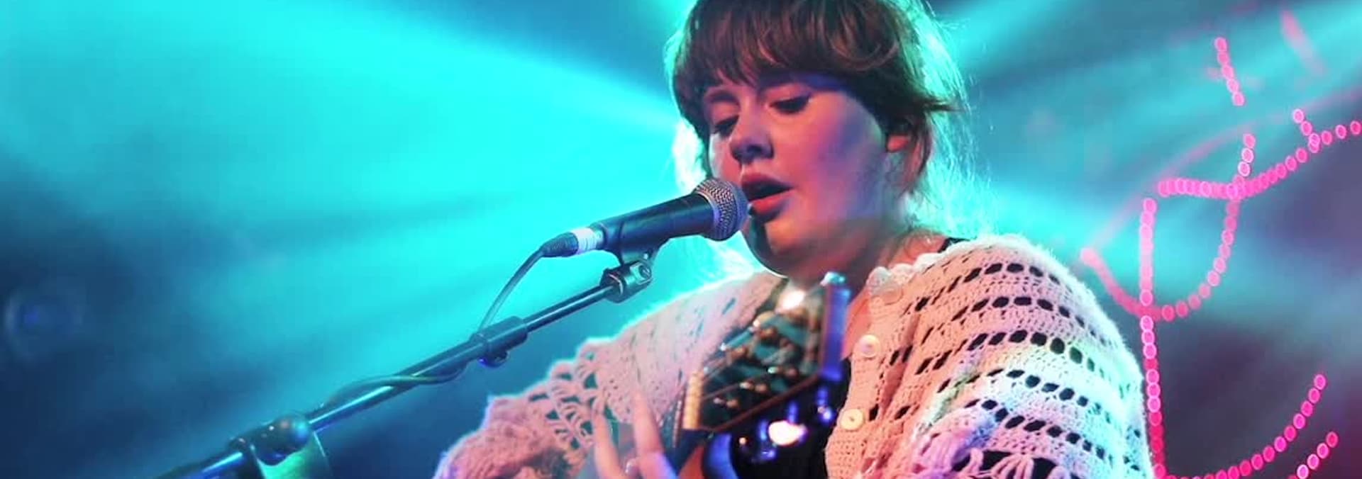 Watch Pop Profiles S02:E05 - Adele - Free TV Shows | Tubi