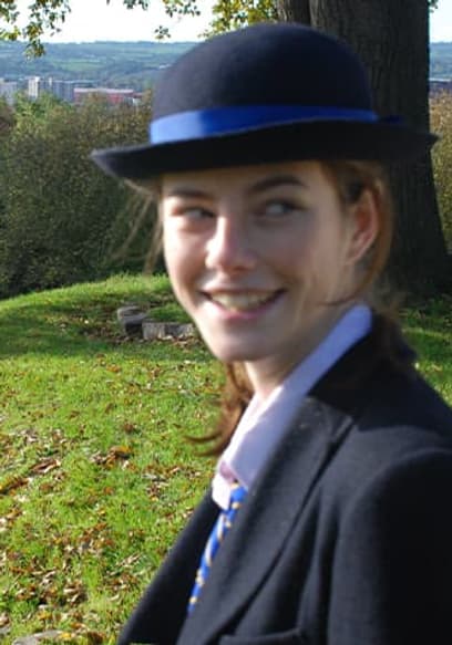 Watch Skins S01:E08 - Effy - Free TV Shows | Tubi