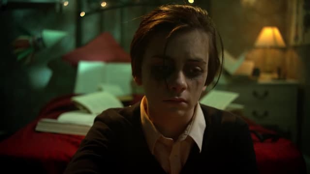 Watch Etheria S04:E05 - Jules D. - Free TV Shows | Tubi