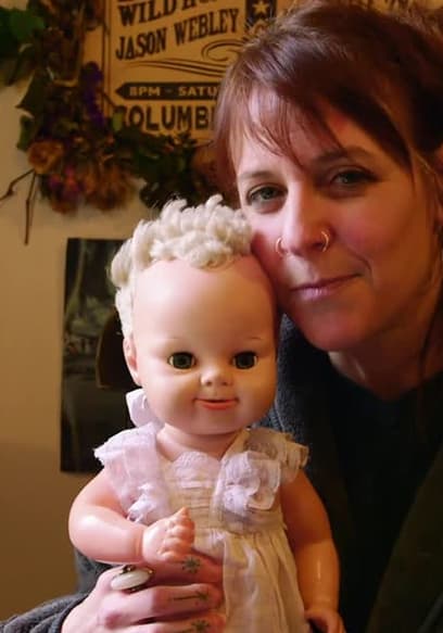 Watch My Strange Addiction S05:E06 - Addicted to Doll / Eats Bags ...