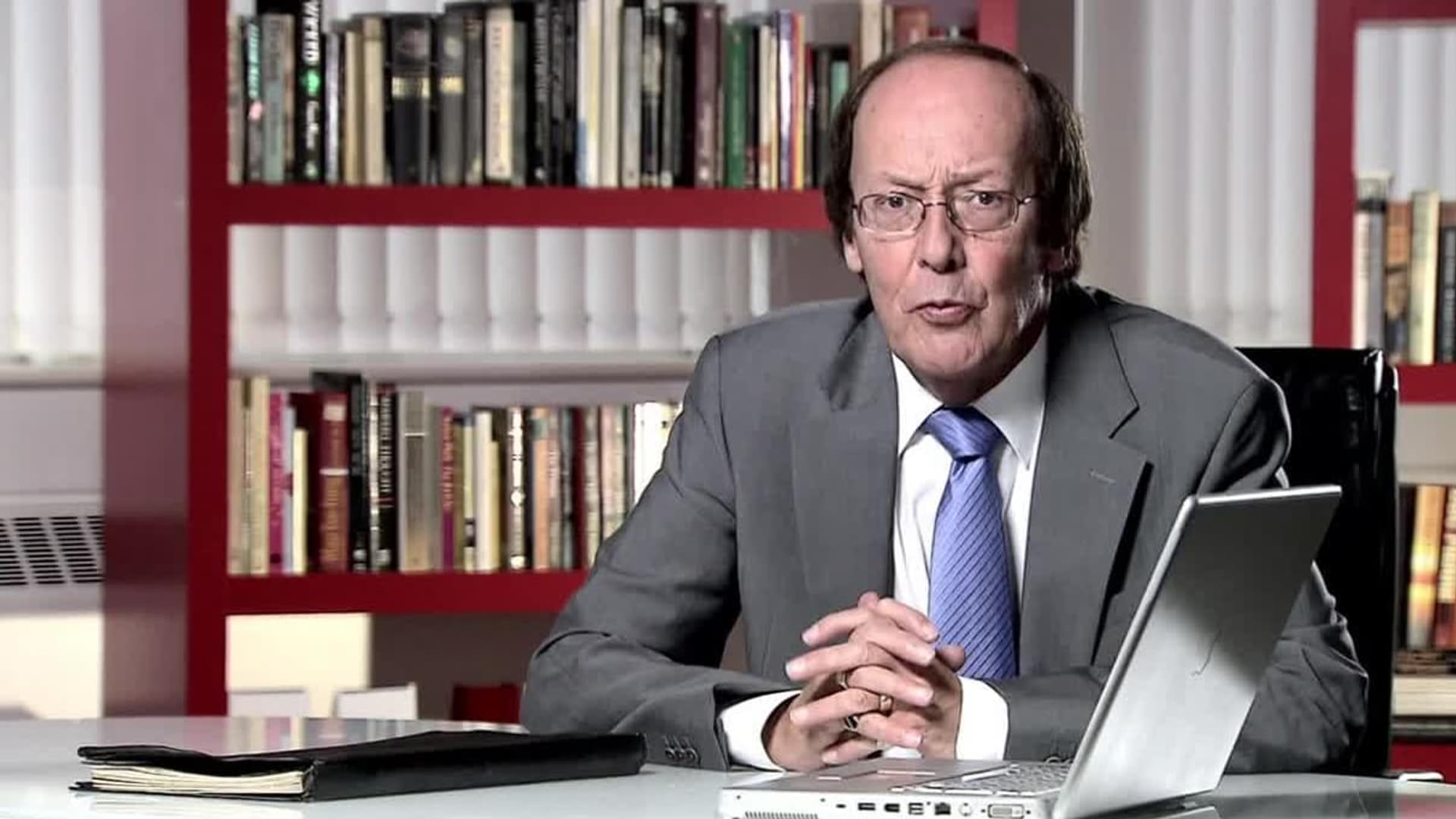 Watch Fred Dinenage: Murder Casebook - Free TV Shows | Tubi