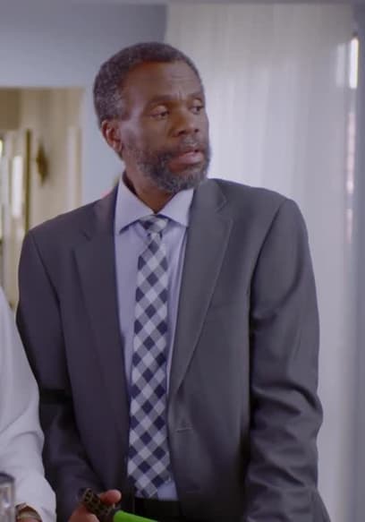 Watch Black Tax S01:E12 - Sihle’s Last Stand - Free TV Shows | Tubi