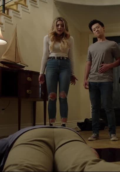 Watch Millennial Mafia S01:E01 - Pilot / Job Unfair - Free TV Shows | Tubi