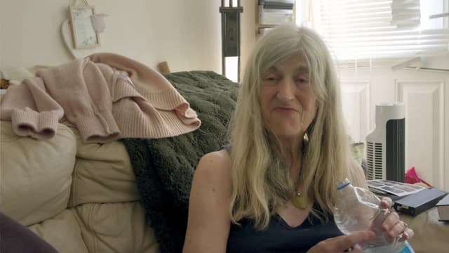 Watch Hoarders: Buried Alive in My Bedroom S03:E02 - Episode 2 - Free ...