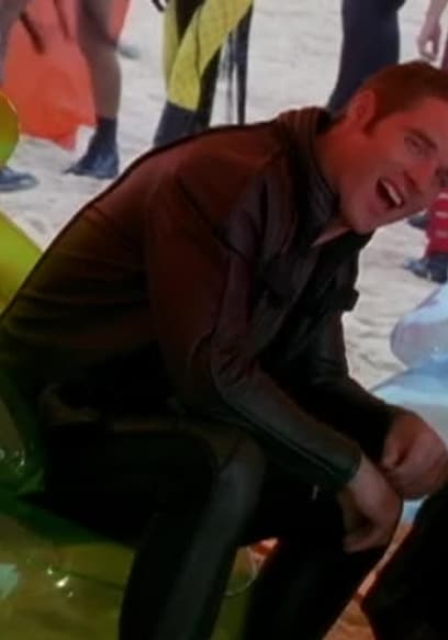 Watch Farscape S03:E13 - Scratch N Sniff - Free TV Shows | Tubi
