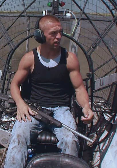 Watch Swamp People S03:E19 - King of the Swamp - Free TV Shows | Tubi