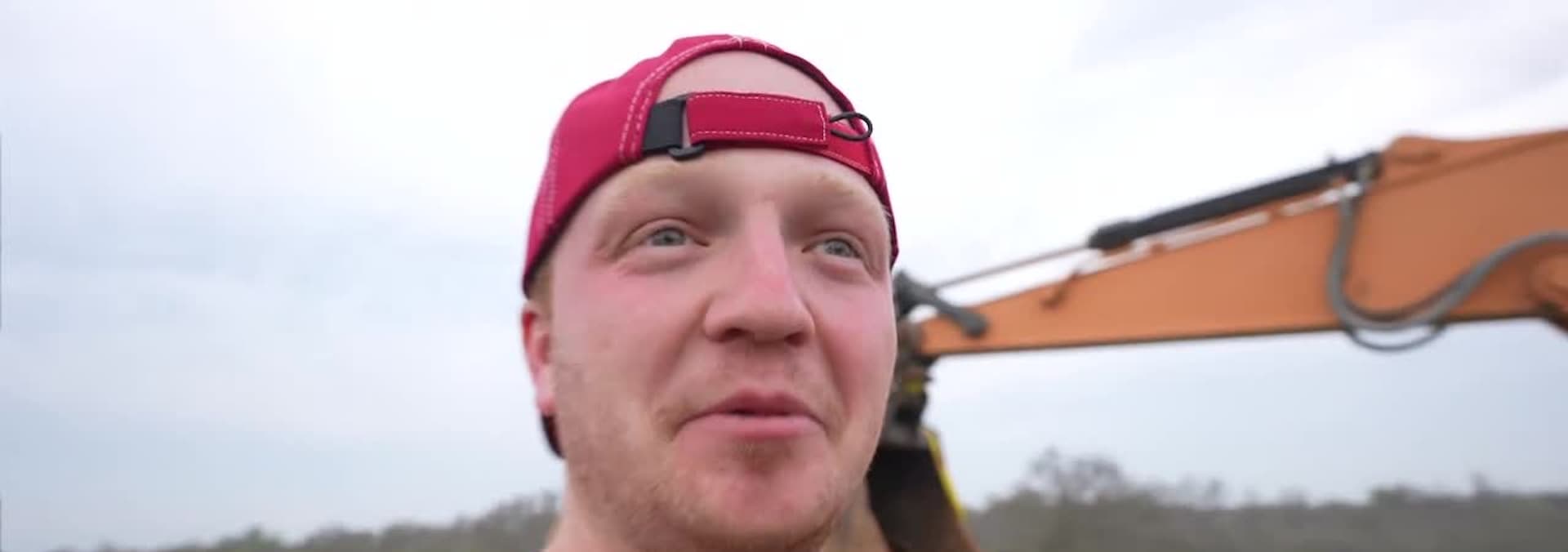 Watch Unspeakable S14:E10 - Orbeez Dump Truck / Trick Shot - Free TV ...