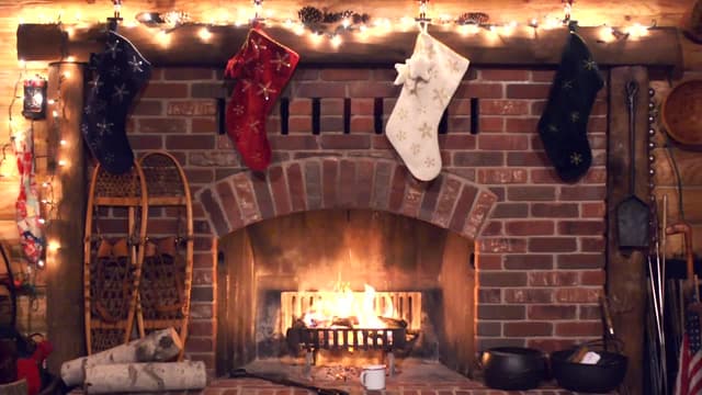 Watch Christmas Yule Log Fireplace S02:E02 - Christmas Yule Fireplace ...