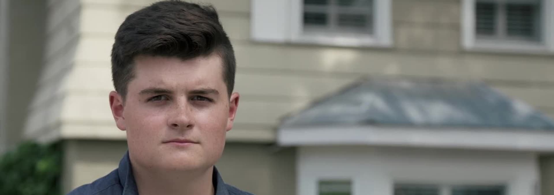 Watch First Contact S02:E01 - You Don’t Know Me Until You’ve Met Me ...