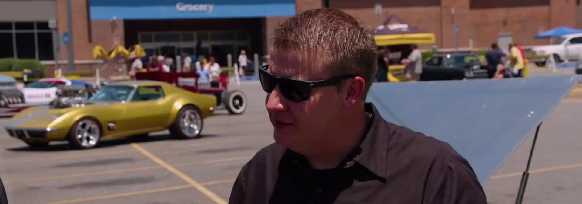 Watch Detroit Muscle S09:E08 - '69 Road Runner Part 7: School's Out ...