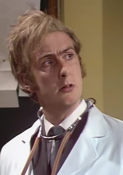 Watch Monty Python's Flying Circus S01:E13 - Intermission - Free TV ...