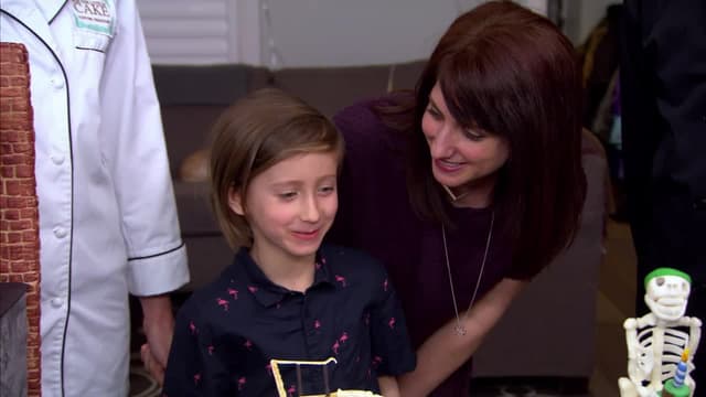 Watch Best Cake Wins S01:E03 - Disco Rainbow Unicorn - Free TV Shows | Tubi