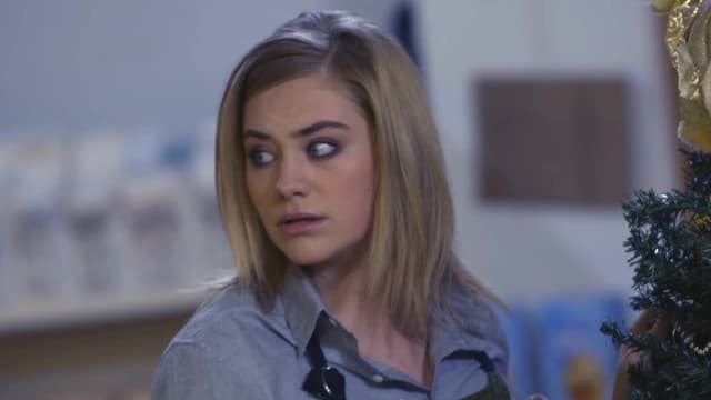 Watch The Killer Beside Me S01:E02 - Unfriendly Community - Free TV ...