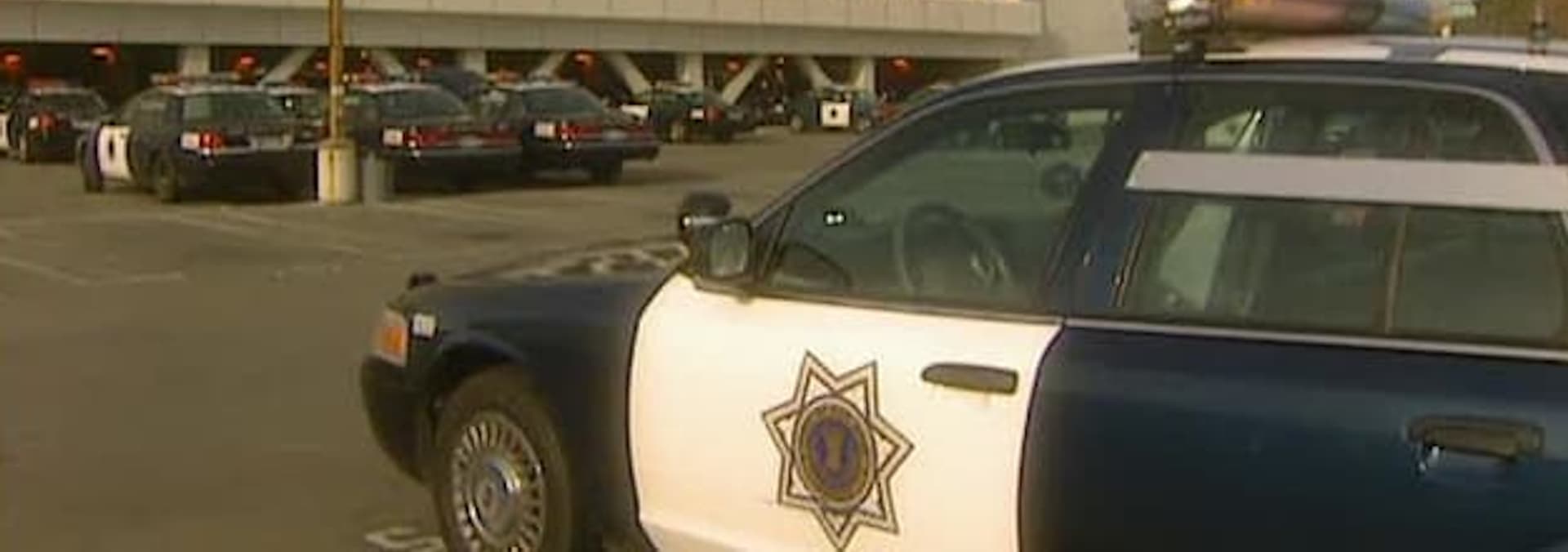 Watch Cold Case Files Classic S02:E06 - The Widow and the Wolf / Unicorns and Alligators - Free ...