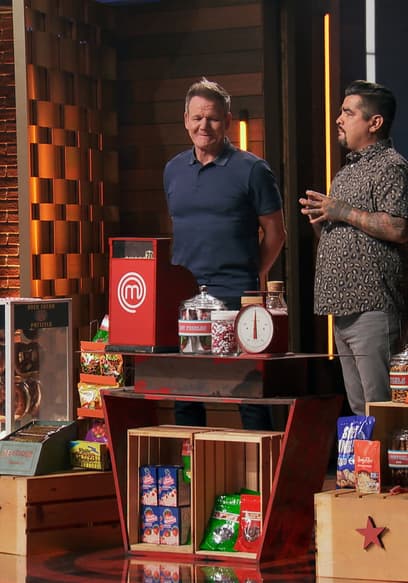 Watch MasterChef S12:E14 - Gas Station Gourmet - Free TV Shows | Tubi