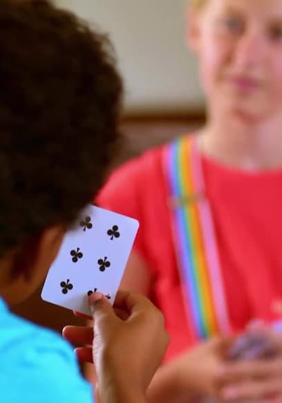 Watch Wow That's Amazing S01:E22 - A Card Trick - Free TV Shows | Tubi