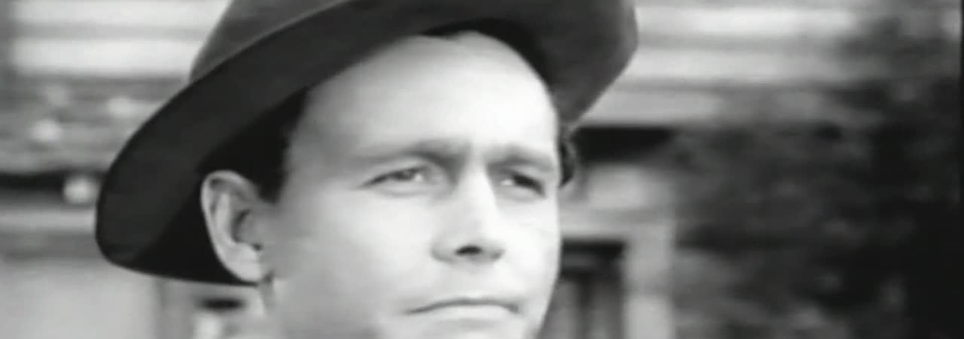Watch The Roy Rogers Show S02:E02 - Outlaw's Return - Free TV Shows | Tubi