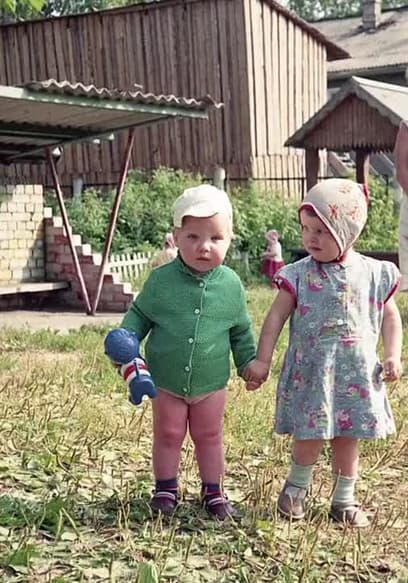 Watch Reunited S01:E06 - The Gilbert Family: A Brother's Connection ...