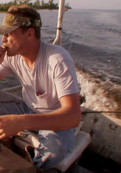 Watch Swamp People S01:E08 - Gator Voodoo - Free TV Shows | Tubi