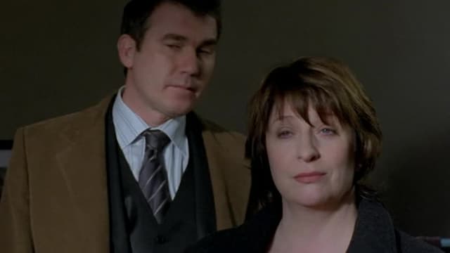 Watch Blue Murder S05:E06 - Private Sins (Pt. 2) - Free TV Shows | Tubi