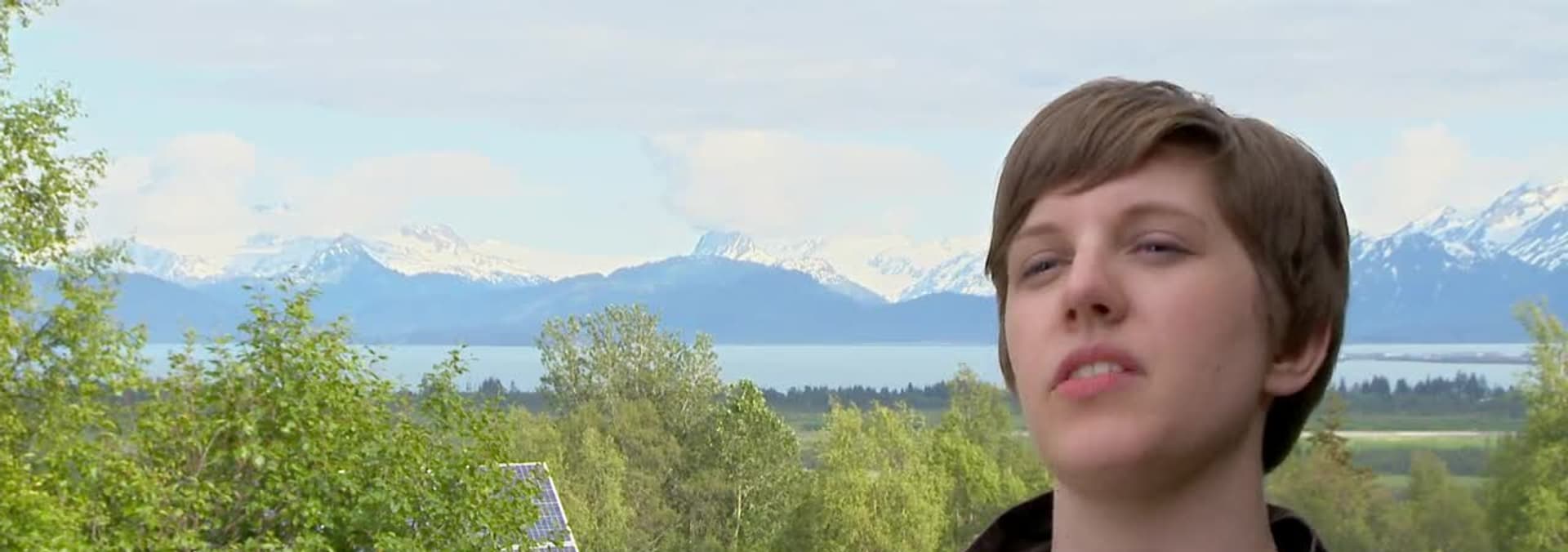 Watch Buying Alaska S01:E05 - Off the Grid - Free TV Shows | Tubi