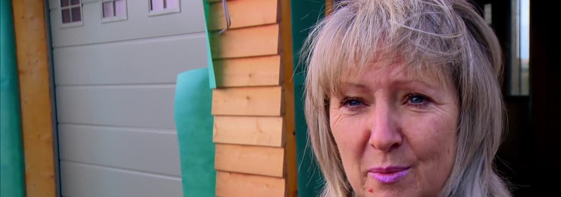 Watch Building the Dream S01:E36 - South Lanarkshire Barn: Jayne and ...