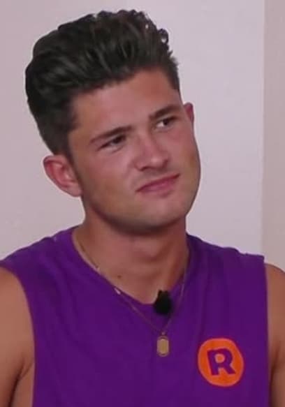 Watch Ibiza Weekender S05:E05 - Episode 5 - Free TV Shows | Tubi